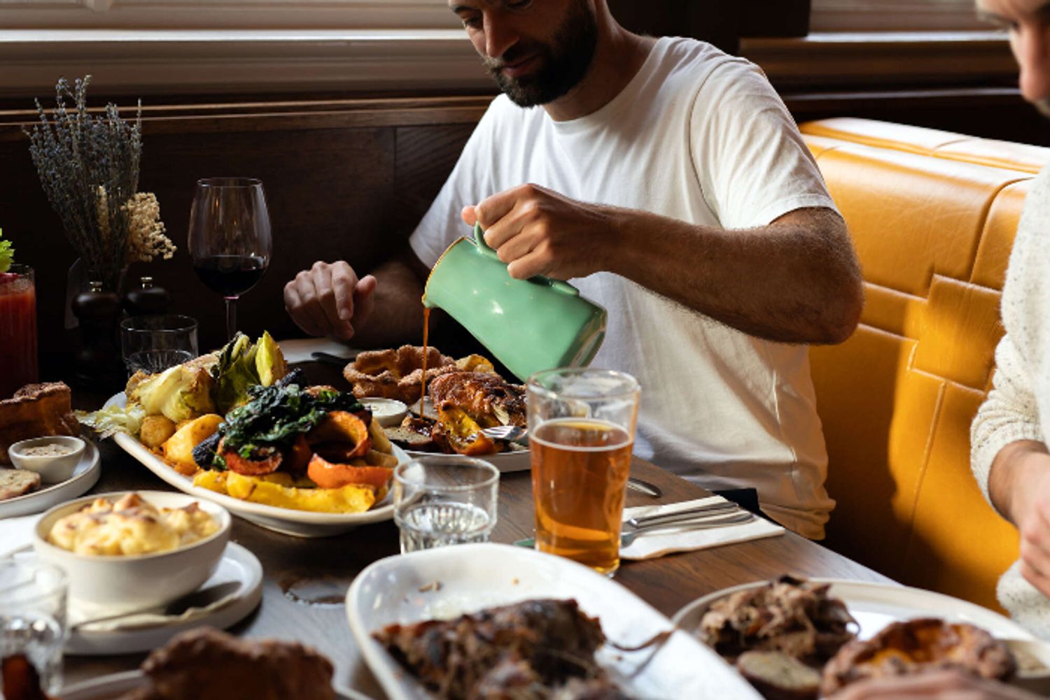Food and Drinks - White Hart Barnes